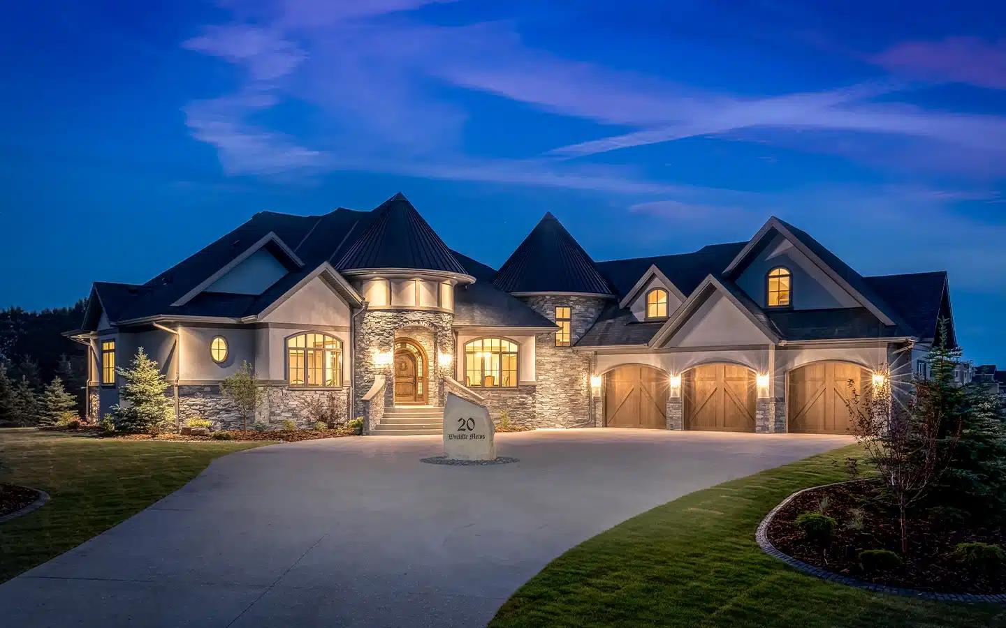 Custom Homes in Calgary | Build Your Luxury Dream Home Today
